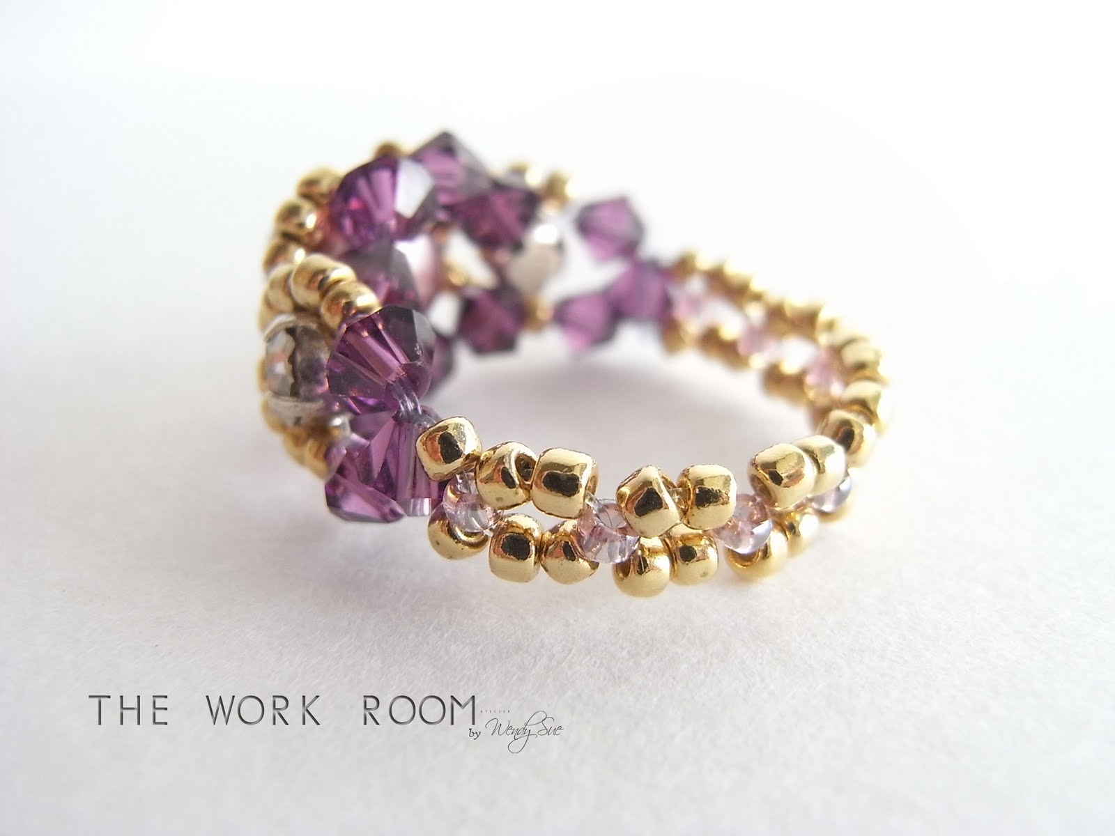 The Work Room: TWR053 Entrapment Ring Tutorial