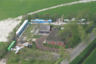 freshotels.com: Controversy Tram & Train Inn, Holland - "Tram Hotel"