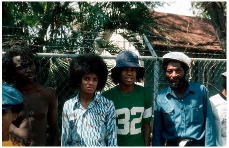 legendBobMarley: Michael Jackson Chillin In Jamaica WIth Bob Marley ...