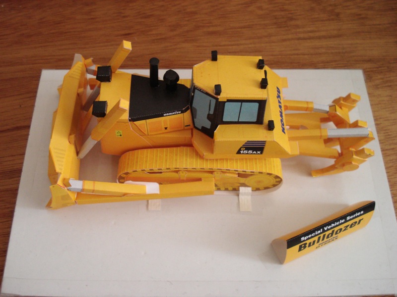 Papiers, no >}}> : Papercraft 3 - Bulldozer