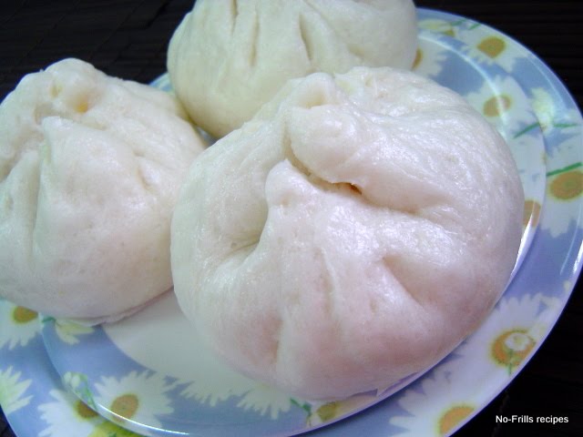 Cream Custard Bun ~ Pau