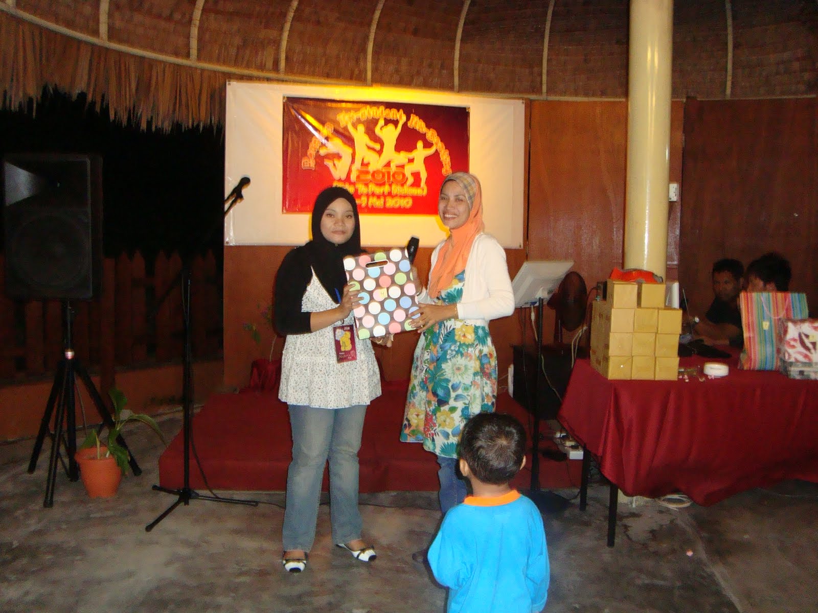 BEKAS-BEKAS PELAJAR ITK-YBK EDI 2001
