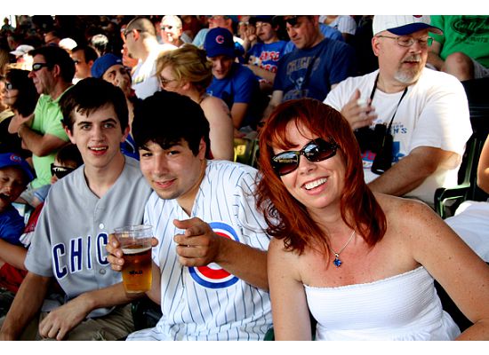 These People I Live With: A hawt mess at the Cubs game