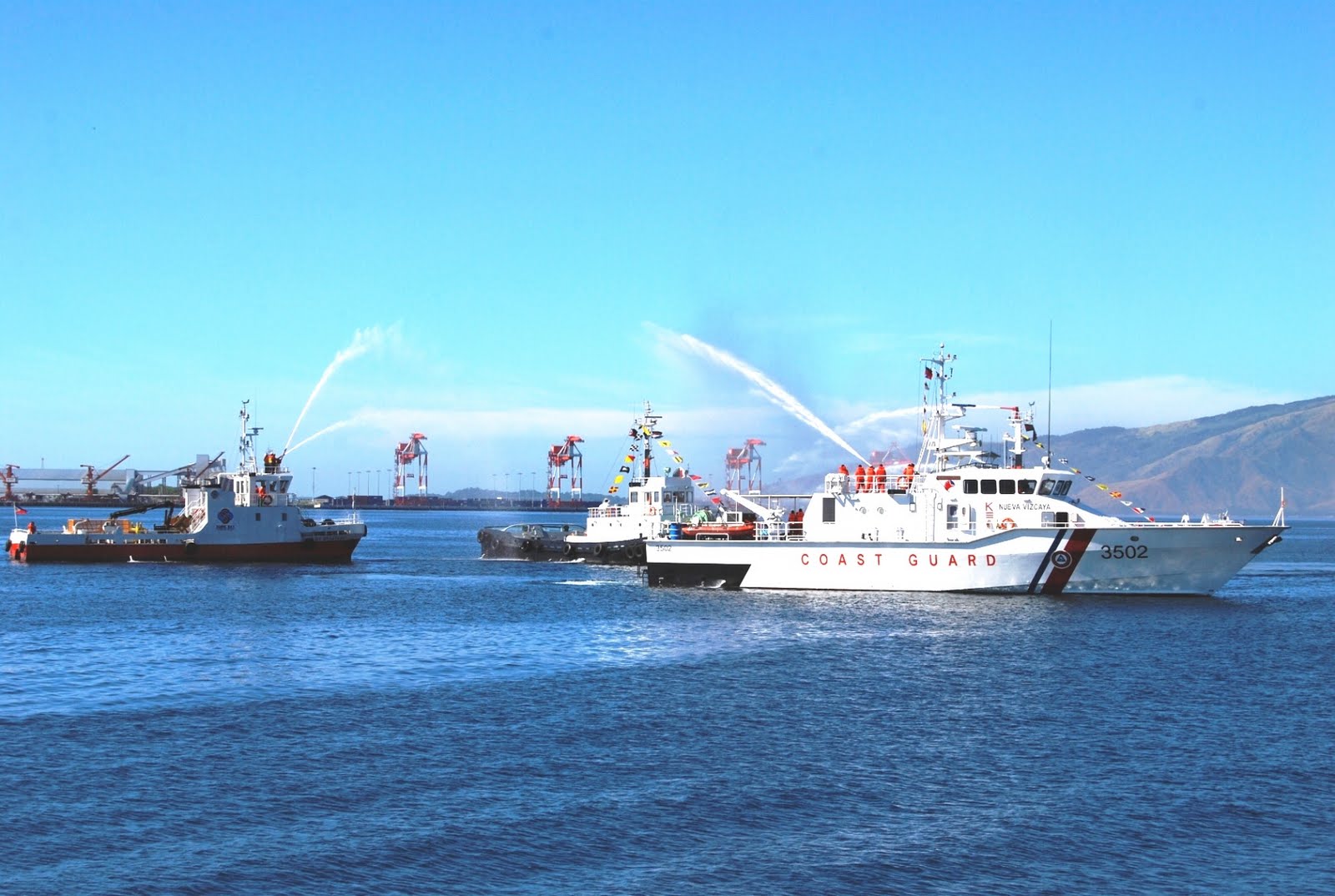 StrongPh Blog: Images of Philippine Coastguard BRP NUEVA VIZCAYA
