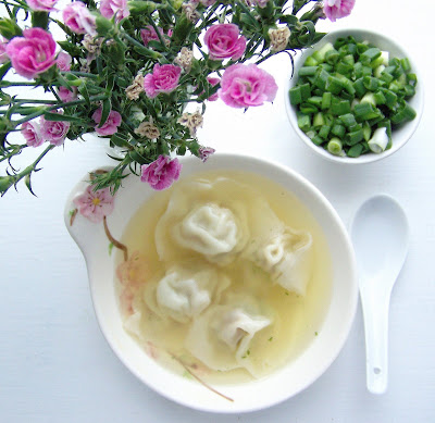 Gato Azul: Soupe aux raviolis chinois - Won Ton Soup