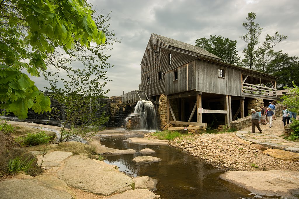 Two Lane Photography: Yates Mill