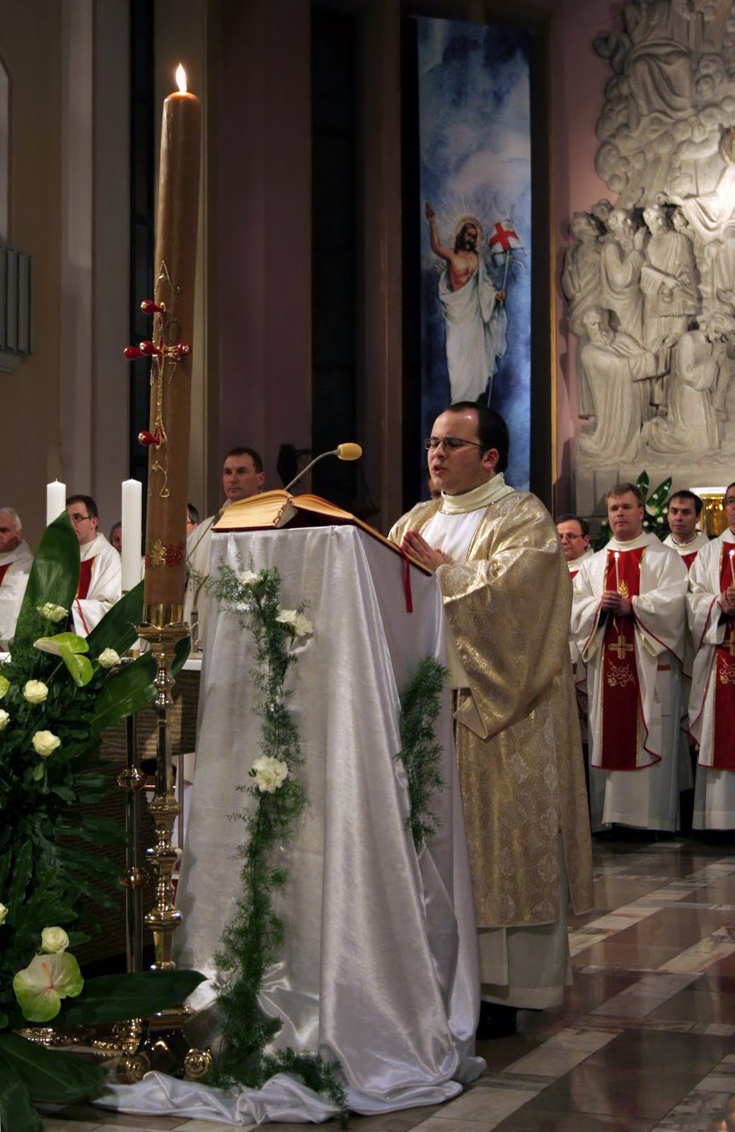 The Welcoming Parish: Exsultet - The Easter Proclamation