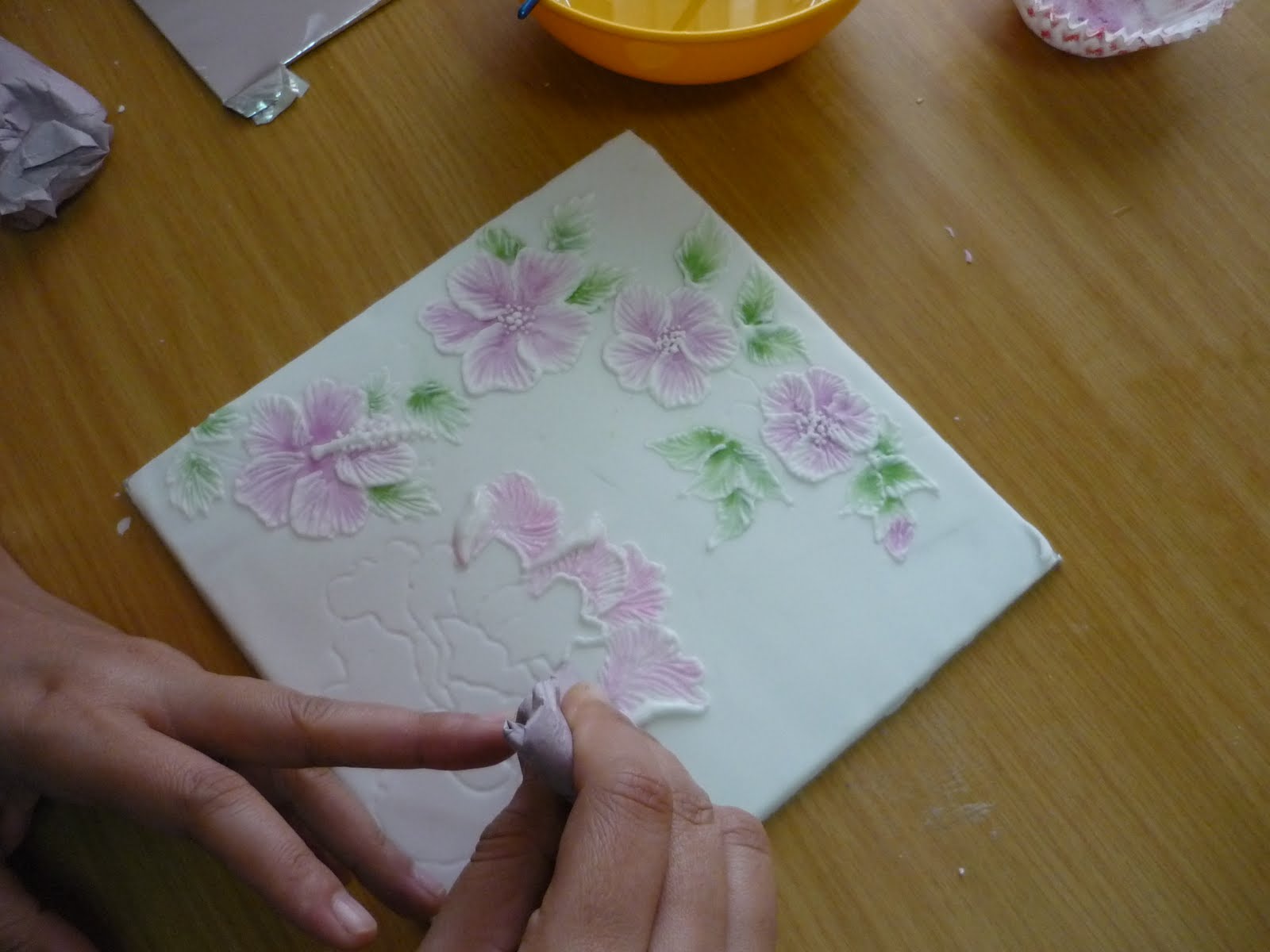 Cake Expressions & Sugarcraft: Brush Embroidery Class 1