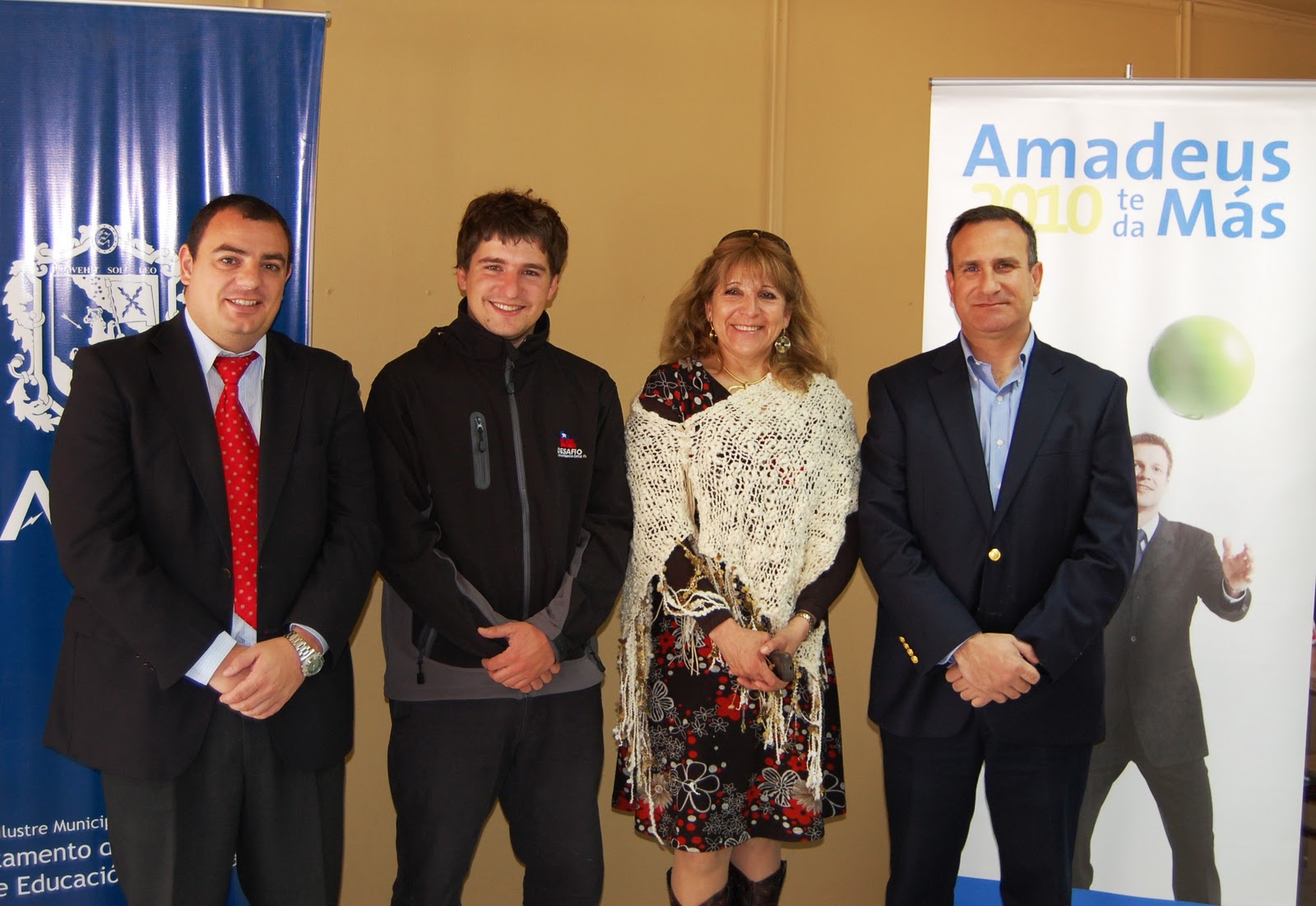 AmadeusChile: Iberia y Amadeus envían computadoras a escuelas de Chile