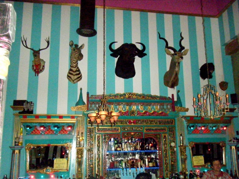 Seattlebars.org: #989 - Unicorn (and Narwhal), Seattle - 2/2/2010