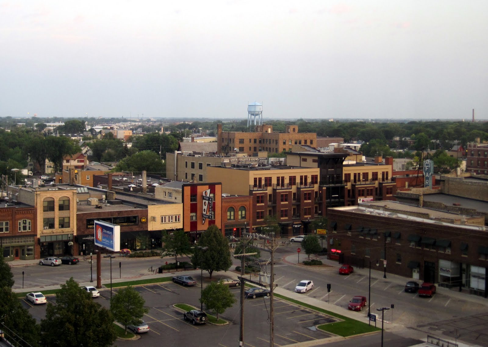 Whoa Wren: Vegan Downtown Fargo: Really!