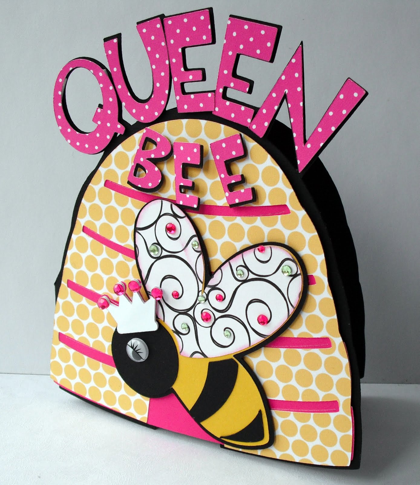 HuxtersHouse: BBTB2 Bee Challenge QUEEN BEE!