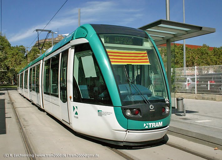 PotsTram - der Potsdamer Straßenbahnblog: Tramvia in Barcelona - Uralt ...