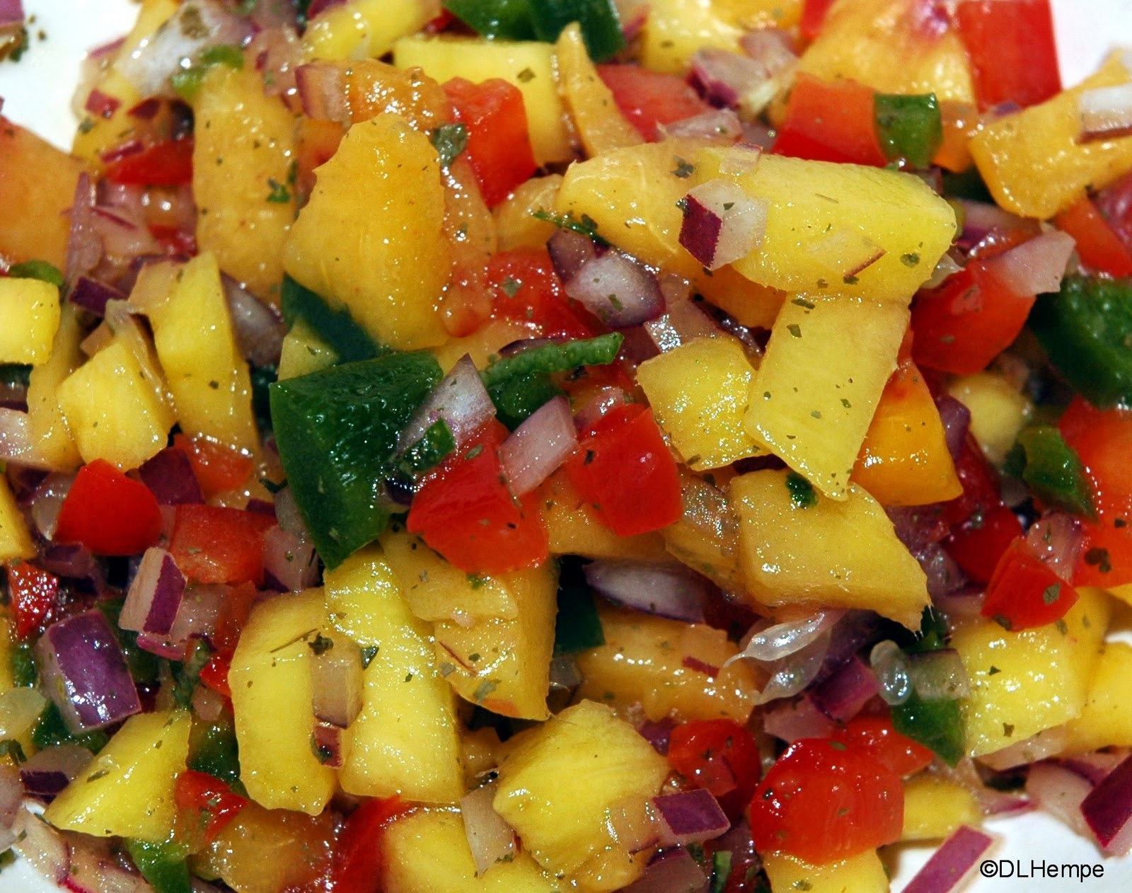Smart Cooking: Ahi with mango salsa and a pretty puree