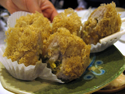 Tea for Two Sisters: Dim Sum at Chu Shing - December 28