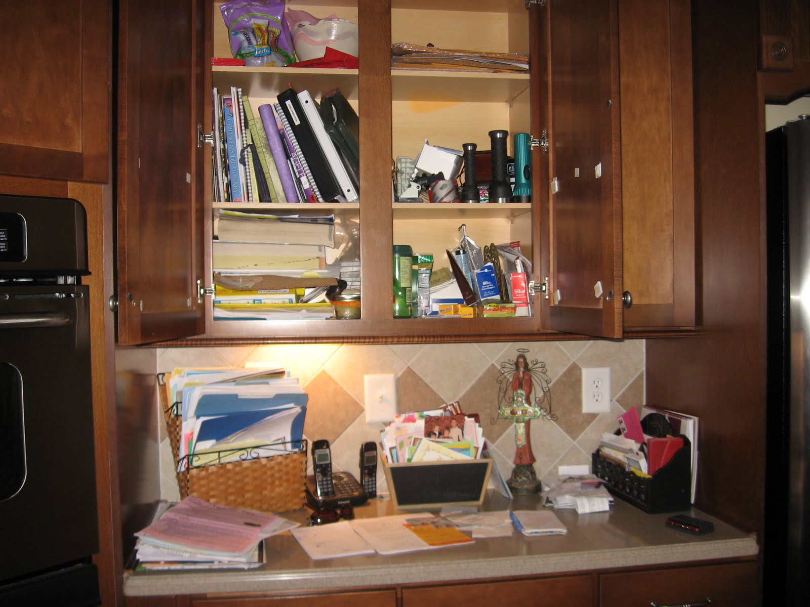 Confessions of Cluttered Countertops, Cabinets & Closets | Renee Swope