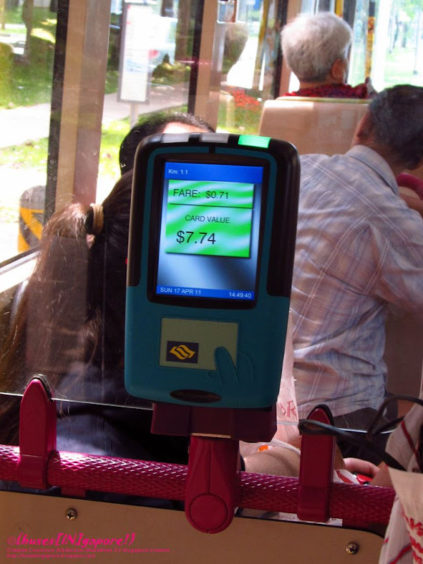 (buses[IN]gapore!): New EZlink Readers/Bus Captain's console.