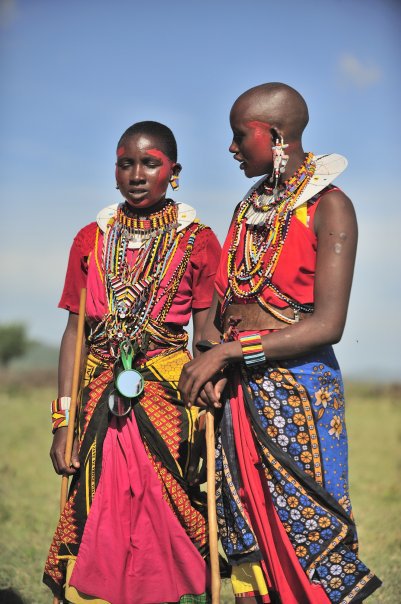 KAZI YAKO NI JINA LAKO: WAREMBO WETU WA KIMASAI....WAIPENDEZA!