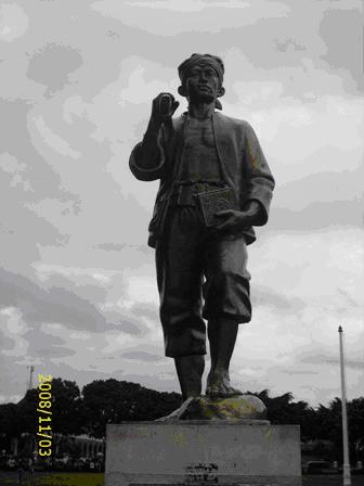 Kabar Jinggan: (patung) Pak Tani di Temanggung tergusur