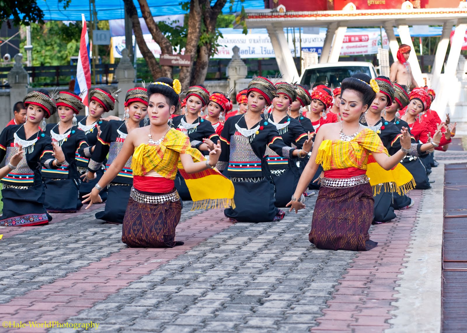 Allen's World: Ubon Ratchathani Candle Festival - Part 3 - Conclusion