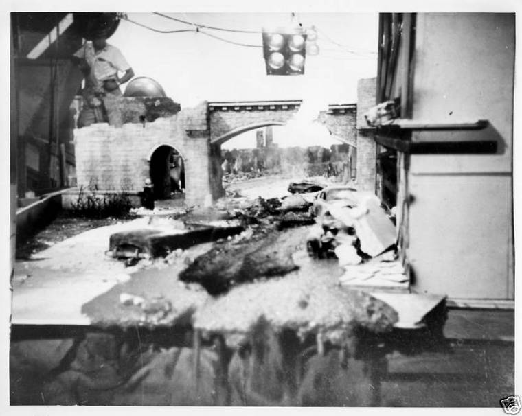 Matte Shot - a tribute to Golden Era special fx: Time is of the essence ...