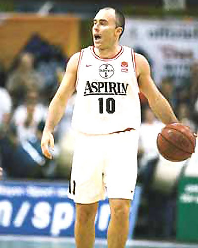 BALONCESTO HISTORIA DE LOS MEJORES: Miguel Hansen; Mike, el amigo de O`Neal