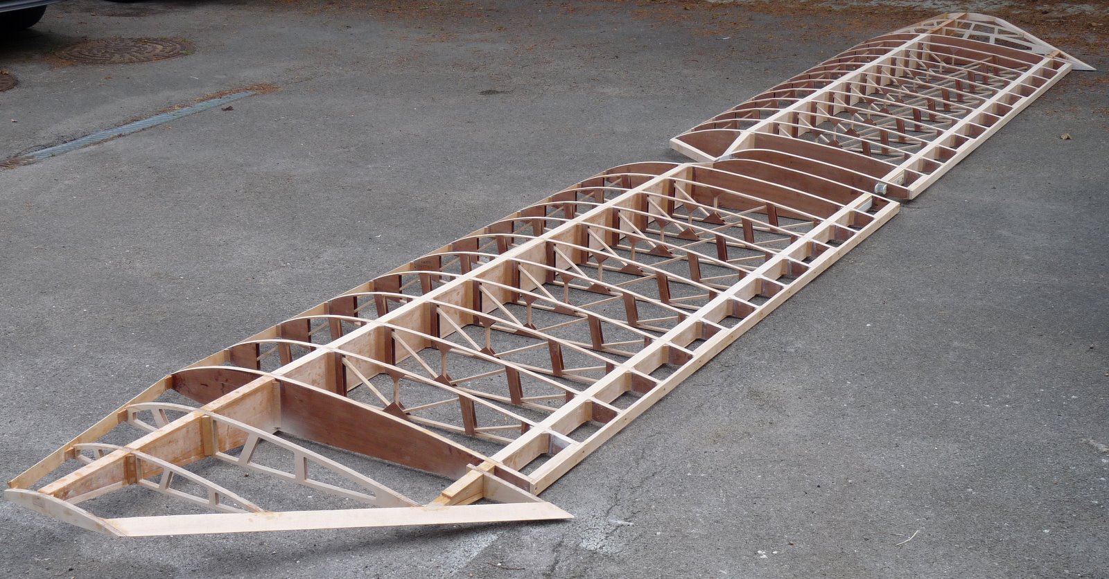 Tailwind Build: 8th August 2010 - Wingtip spar caps and gussets