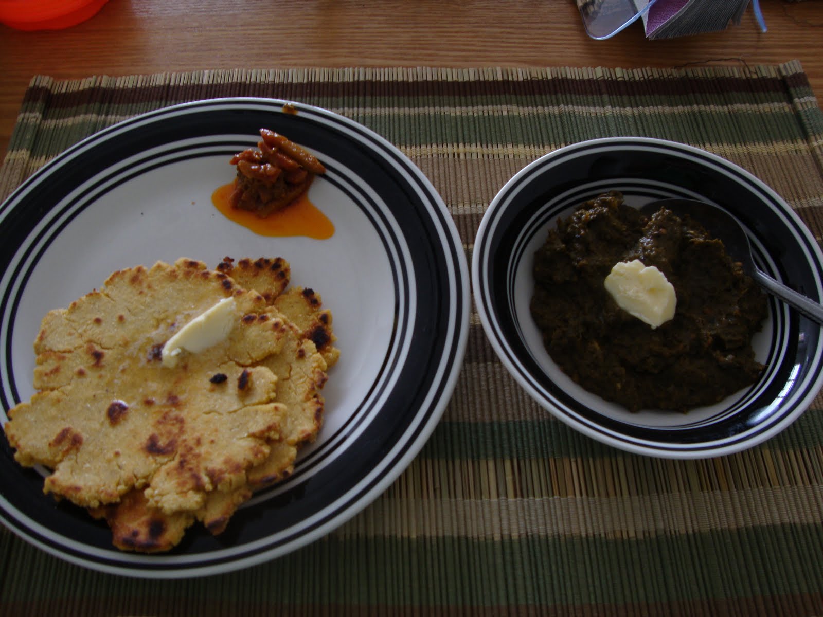 Tangy Notes: Makki ki Roti Sarson ka Saag