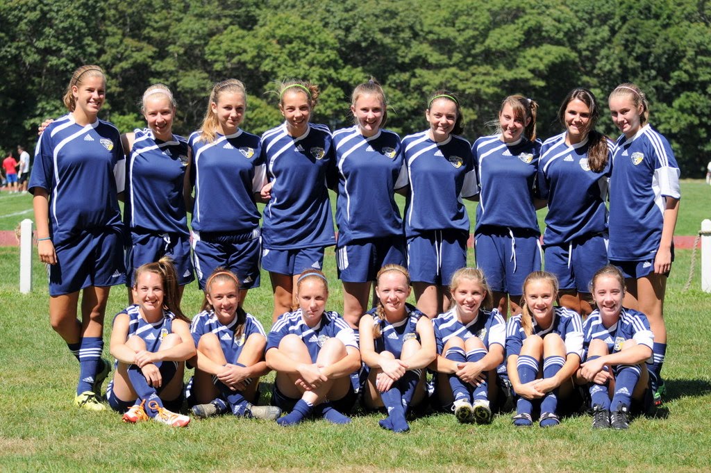 EAST MEADOW SOCCER CLUB: 2010 SELECTED TEAM PHOTOS