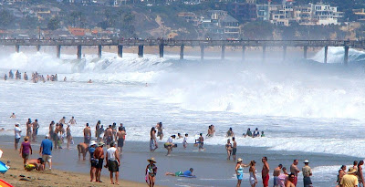 Geotripper: Big Waves in Southern California: the Backwash...