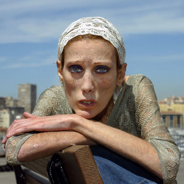 Life stars: Isabelle Caro