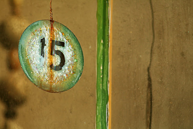 One Crafty Mama!: Capturing shapes