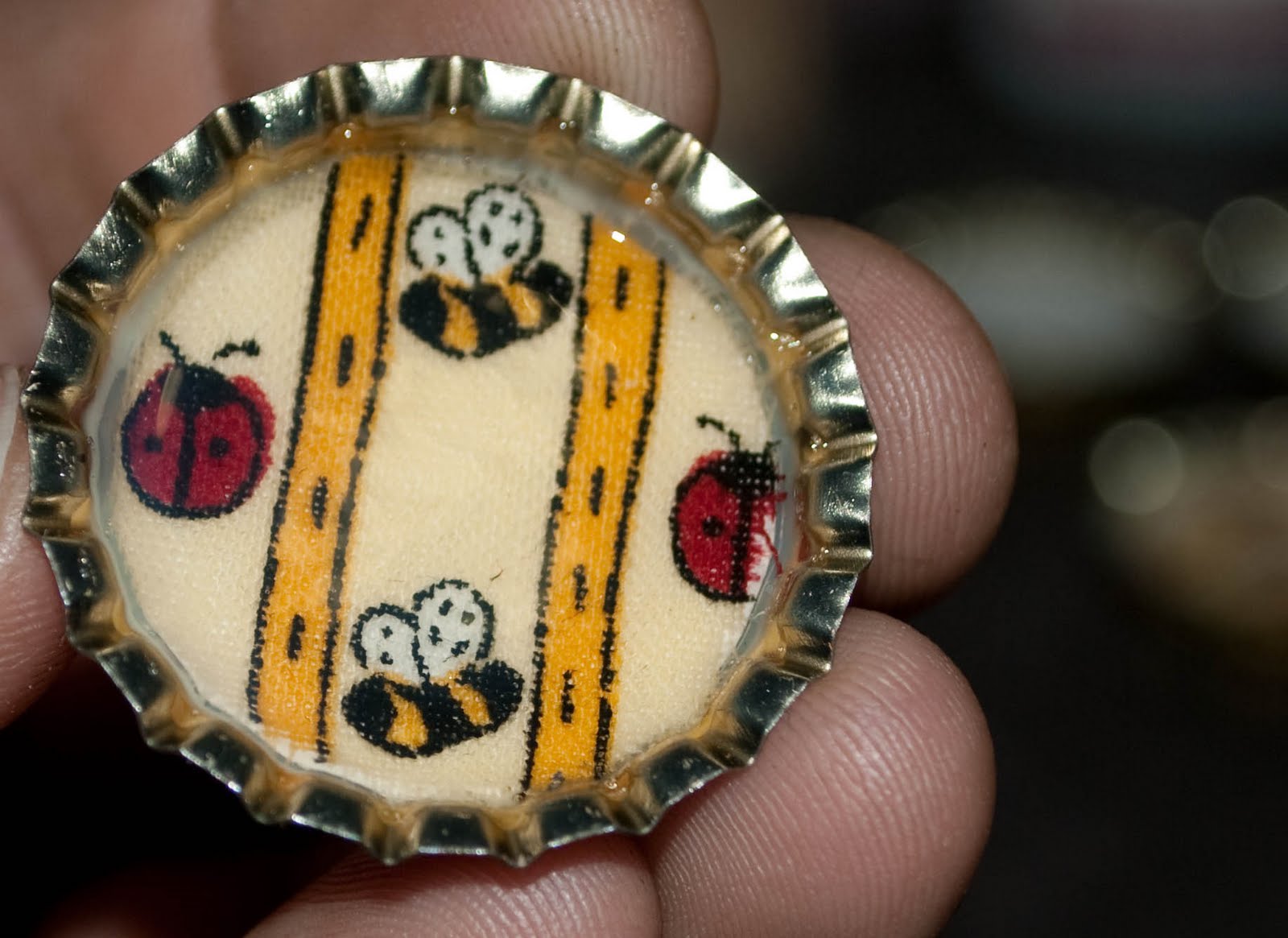 My Crafty Retreat: How to Make: Old Fashioned Bottle Tops
