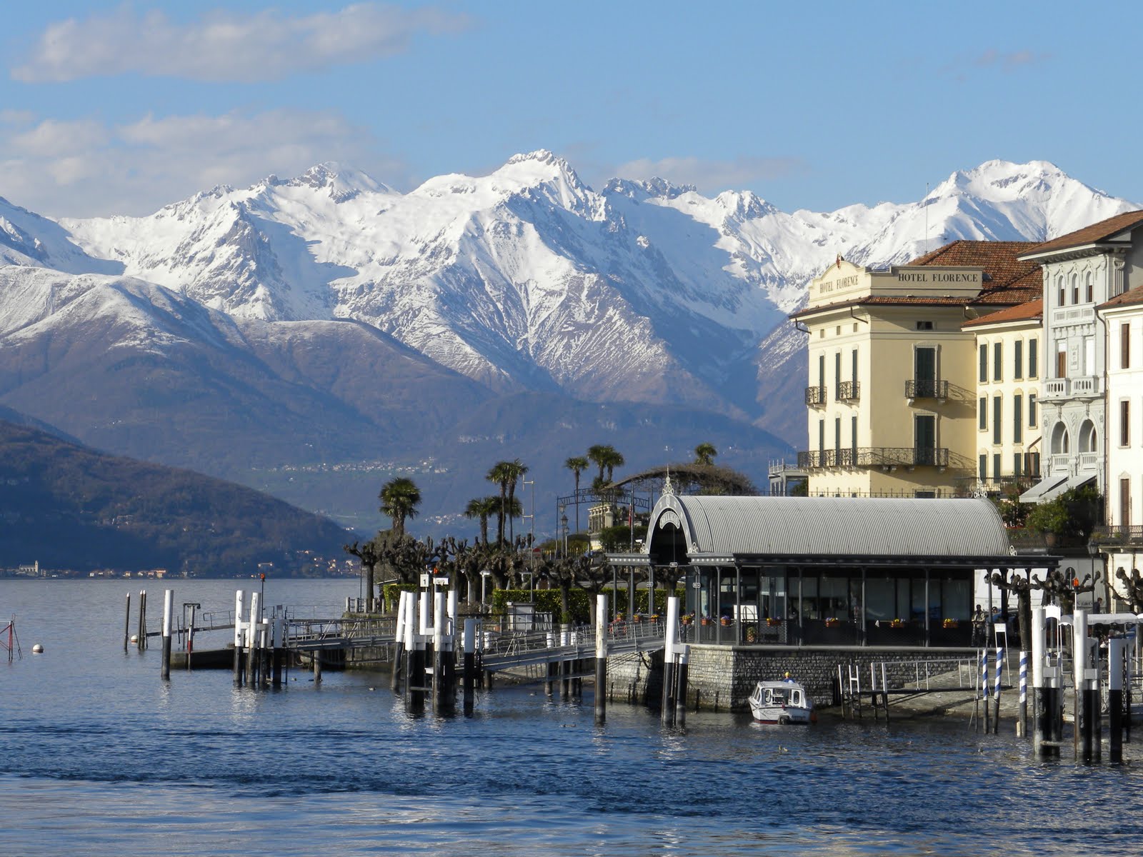 It's a Wonderful Life in Europe: Easter in Milano - Lake Como