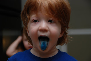 Stay at Home Dad of Triplets: Is it bad when a Toddler's lips turn blue?