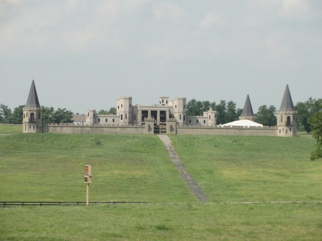 It's all I want to do RV Travels: Lexington, KY...Airport and Castle