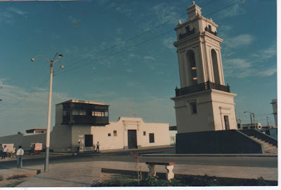 CRISTALES: Huacho Fidelísima Ciudad - Huaura símbolo de la libertad.
