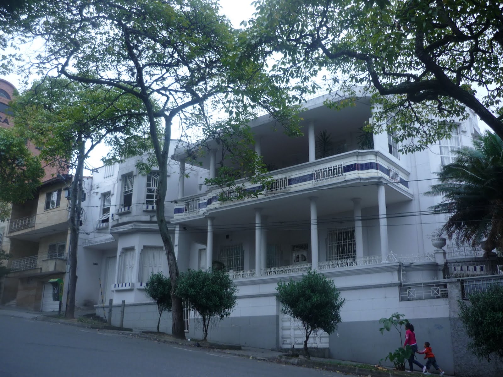 Medellín en Imágenes: PRADO CENTRO