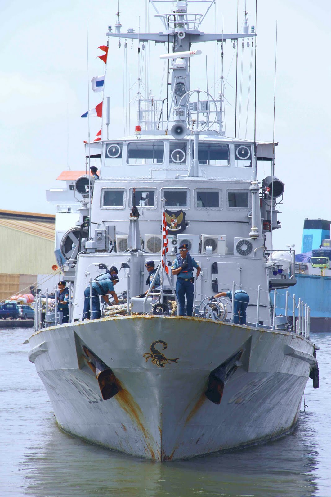 we can do anything: KRI KALA HITAM