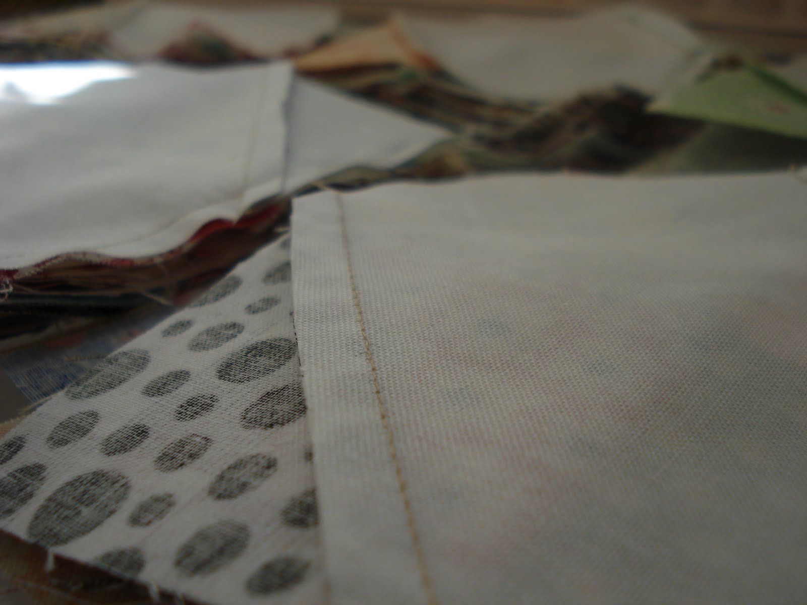 Bee In My Bonnet: Crossroads Block...