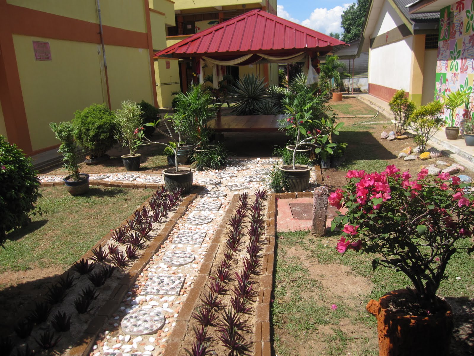 Bicara Seorang Pengetua: BANGKU REHAT, PONDOK ILMU, TAKWIM SEKOLAH DAN ...