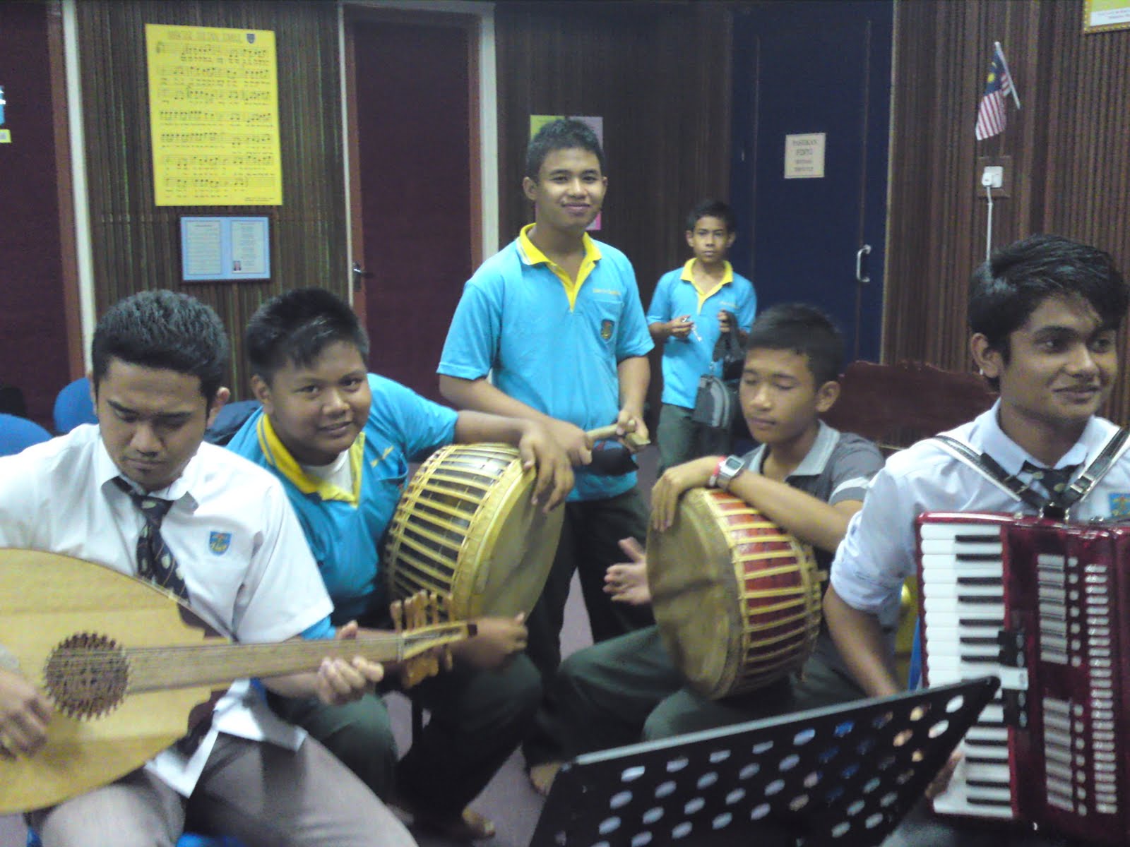 UNIT MUZIK MAKTAB SULTAN ISMAIL SEKOLAH KLUSTER KECEMERLANGAN KOTA ...