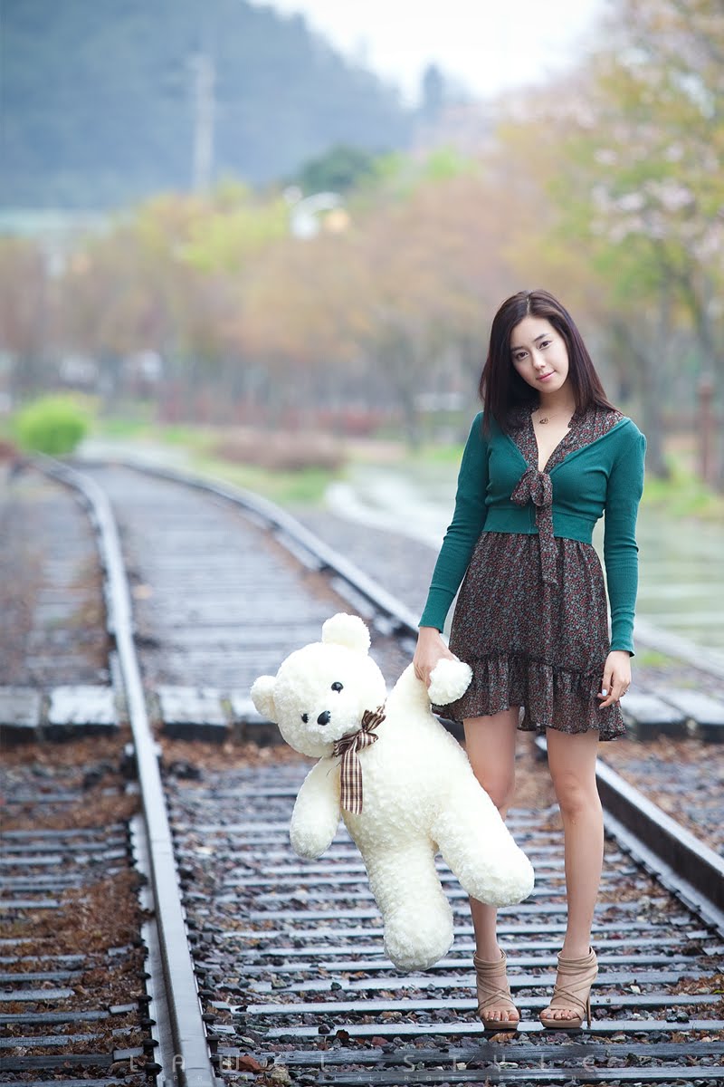 TOP XMTHAI: Korean Cute Model, Kim Ha Yul 김하율's Lovely Outdoor Fashion
