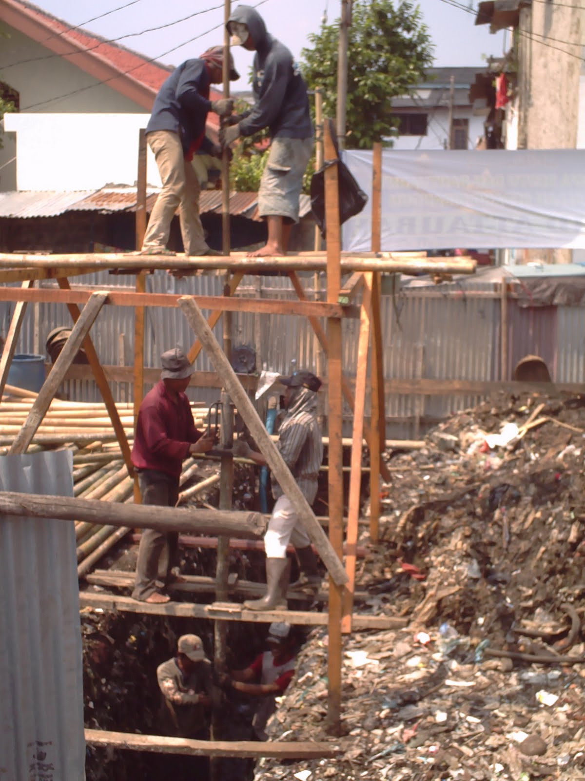 MASJID AT-TAUBAH RW 010 PADEMANGAN BARAT