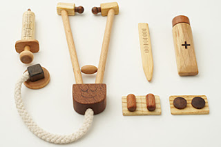 Willie and Henrietta: Eco Friendly Toys.