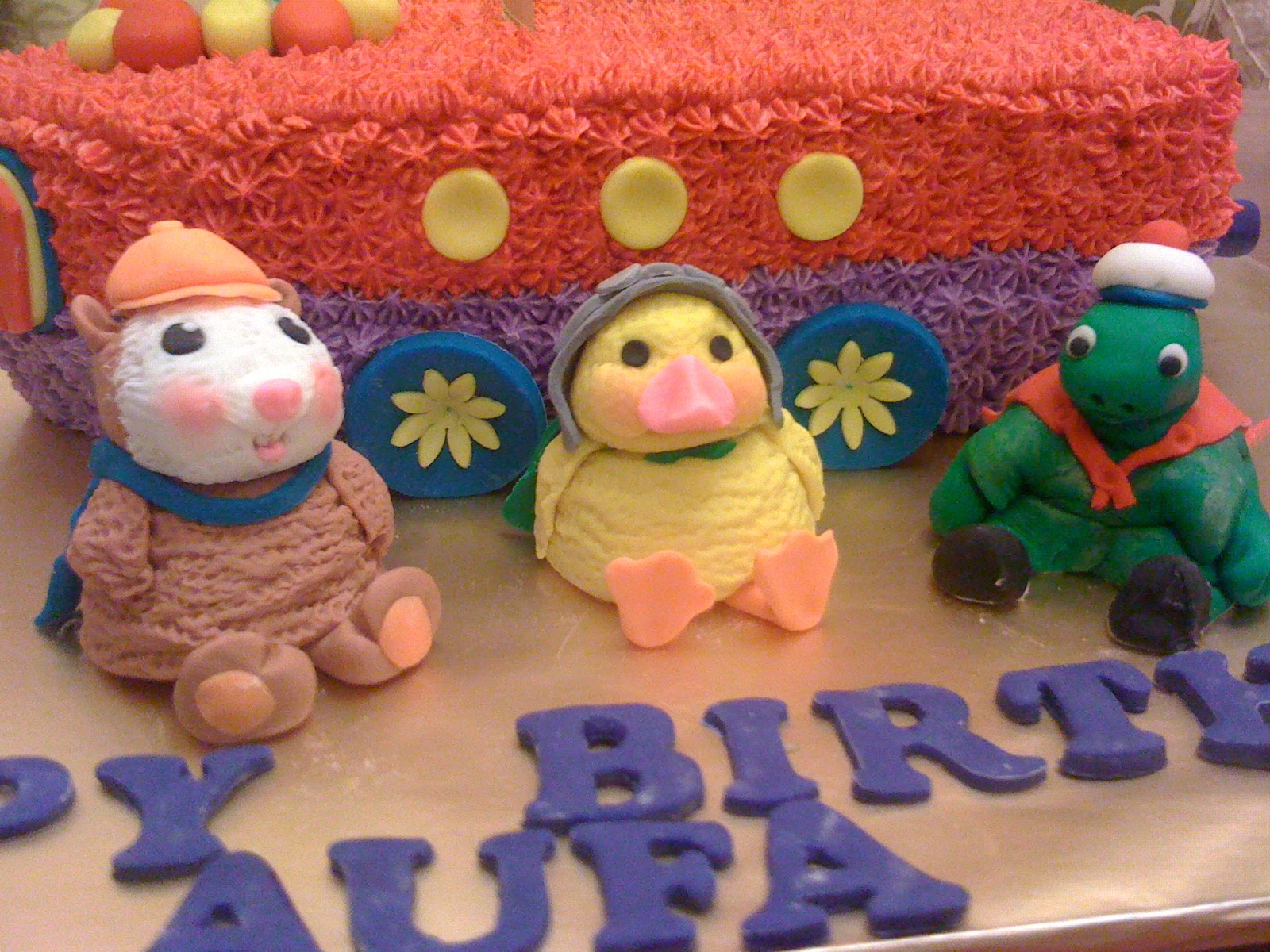 CAKE CUPBOARD: Wonder Pets Character Cake