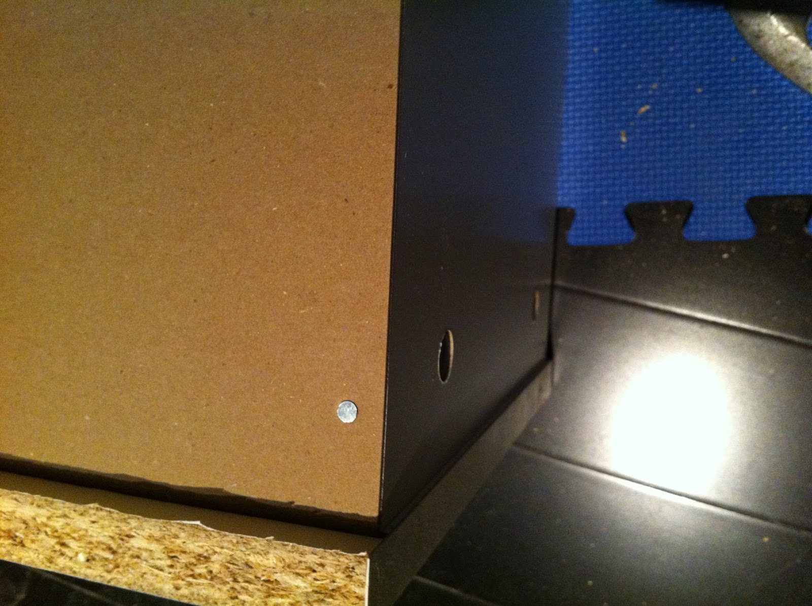 Toronto Web Designer & Developer: DIY Floating Billy Bookcase