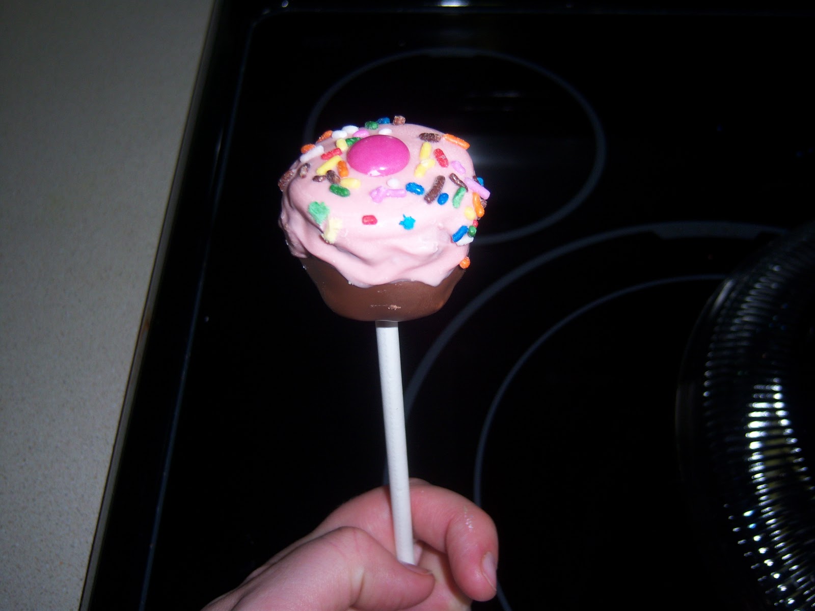 The Icing on the Cake by Latechia: Cupcake Pops!
