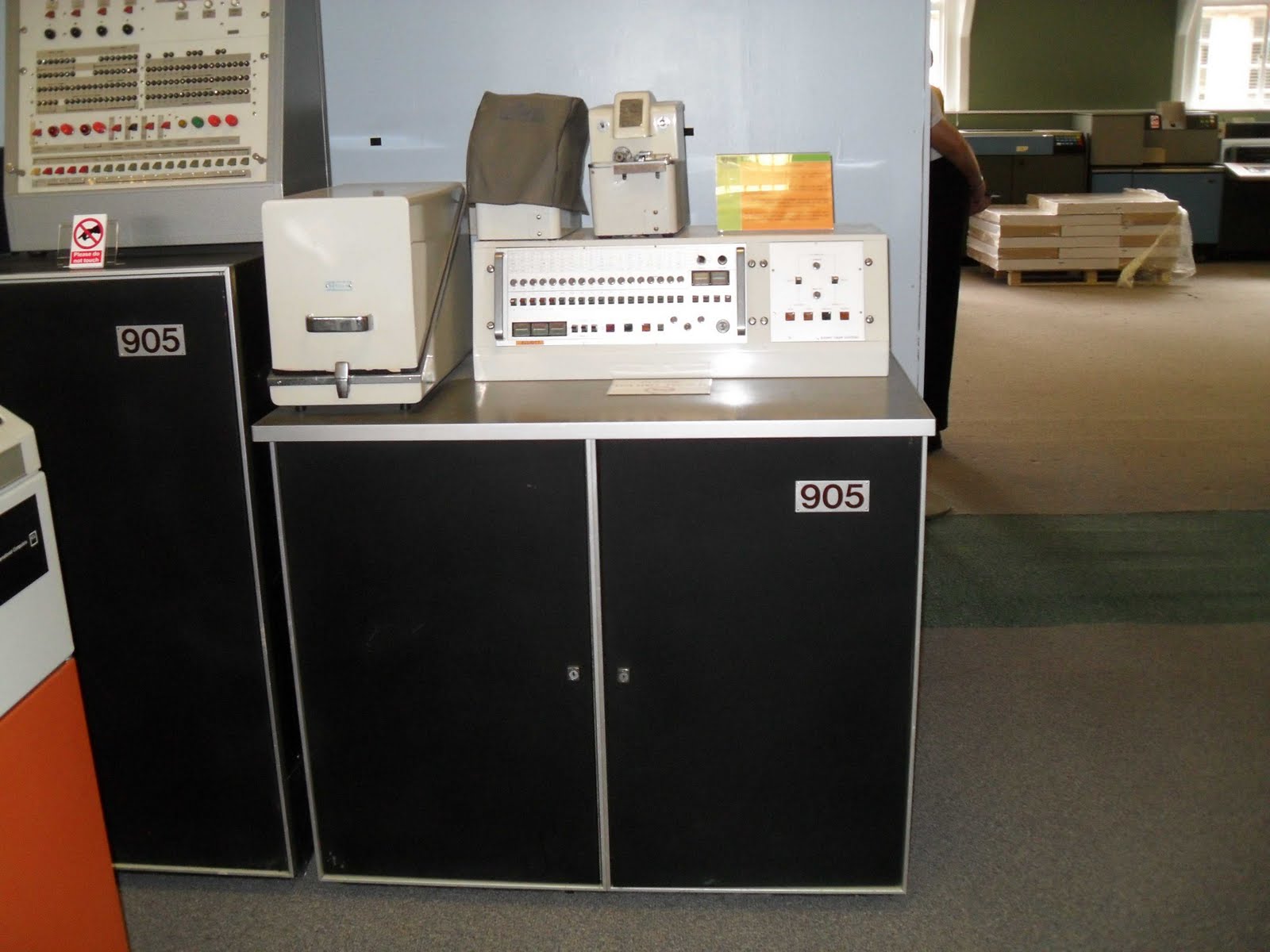 Alvin's Stuff, Bracknell, computers and things: (My) Computing History