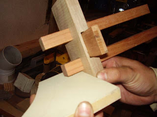 mgrmaquinasyherramientas: Como se usa un gramil?